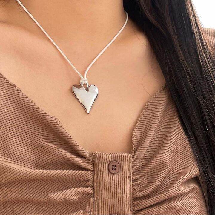 Sanhe Ins สร้อยคอการ์ตูนเด็กผู้หญิงสร้อยคอดอกไม้หัวใจสีพีชคู่แฟนนักเรียน | Lazada.co.th