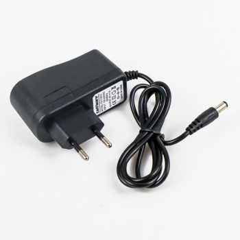 Adaptor dc 9v 1A | Lazada Indonesia