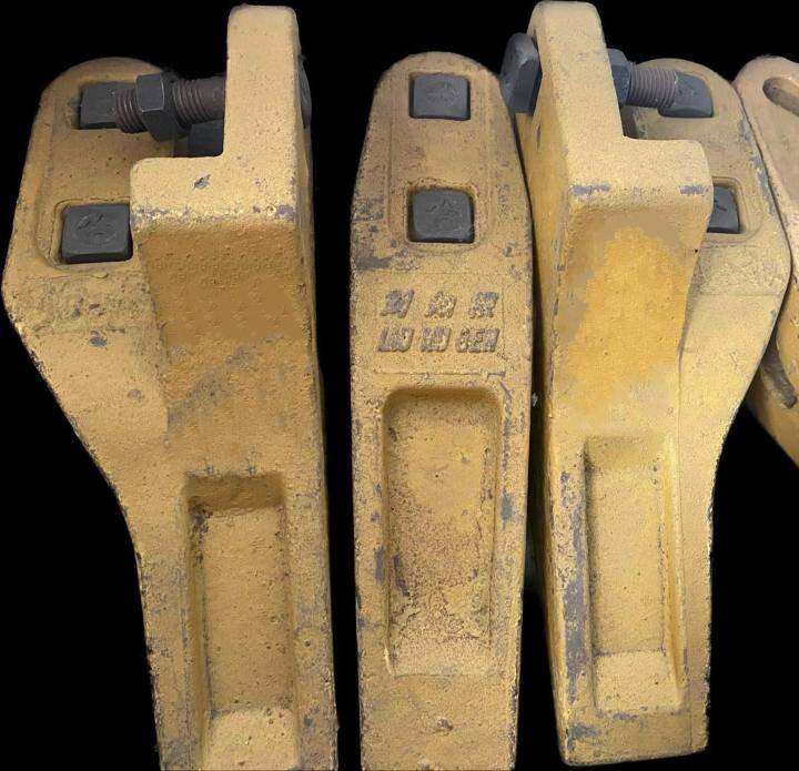 Excavator Parts - BUCKET TOOTH for XCMG LW300 & LW500 (right, left ...