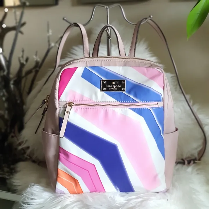 Guaranteed Authentic Kate Spade Blake Avenue Candy Lips Print Classic ...