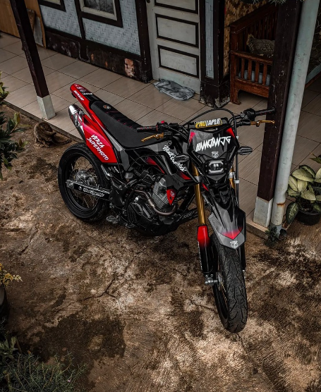 DECAL CRF 150L HITAM LIST MERAH CUSTOM DESAIN | Lazada Indonesia