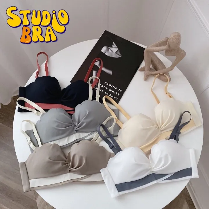 𝙎𝙩𝙪𝙙𝙞𝙤 𝘽𝙧𝙖 - ชุดชั้นในไร้โครง มีฟองน้ำดันทรงในตัว (รหัส: 150) | Lazada.co.th