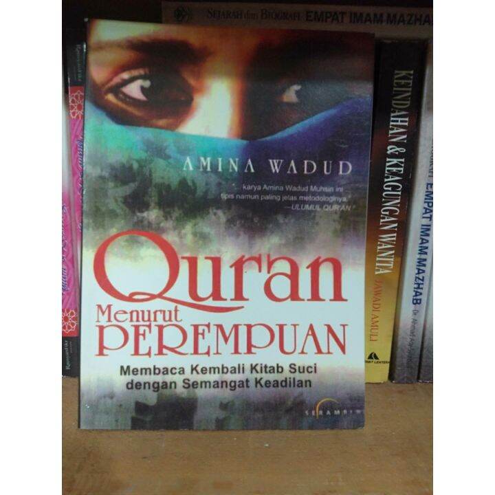 Buku QURAN MENURUT PEREMPUAN - Amina Wadud | Lazada Indonesia