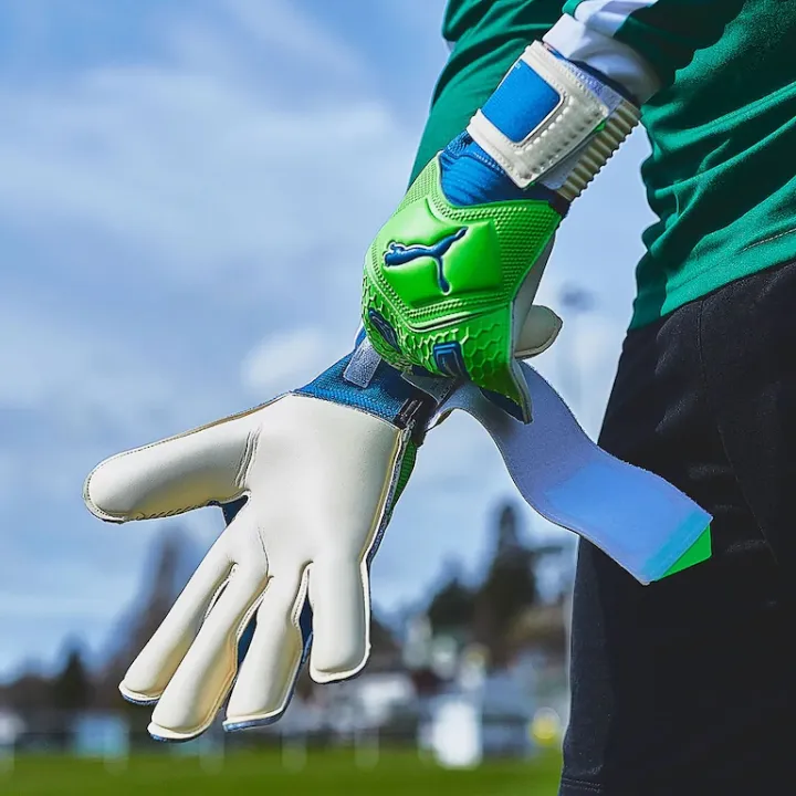 Bug authentic Puma /PUMA FUTURE Grip 18.2 goalkeeper gloves | Lazada PH