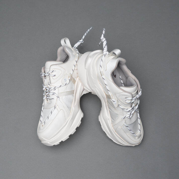 Sepatu Sneakers Wanita Johnson - Sigma White | Lazada Indonesia
