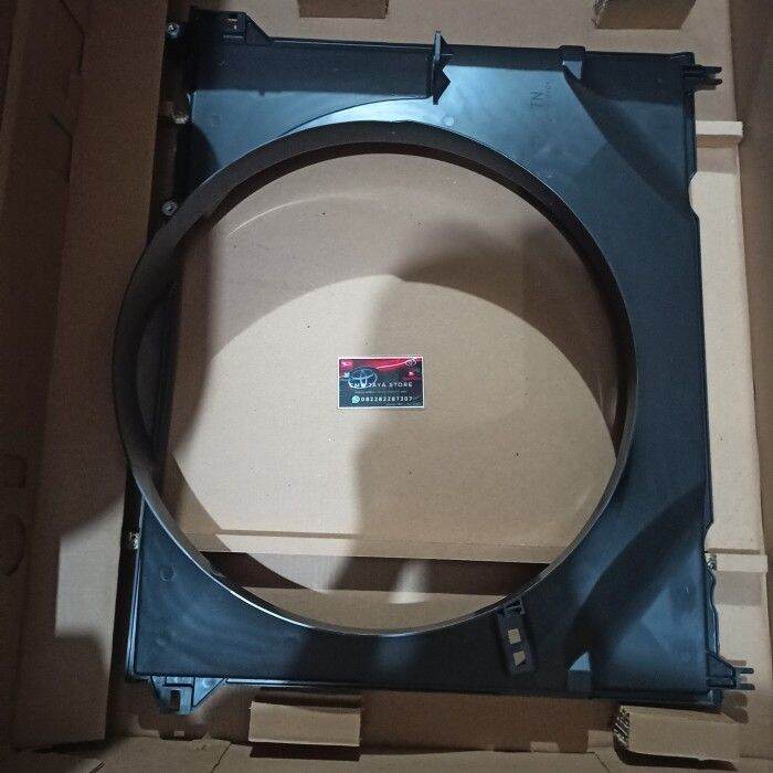 Shroud Fan Rumah Kipas Innova Reborn Fortunet Hilux Revo Bensin ...