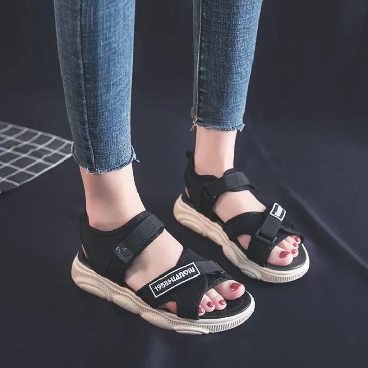 Pretty Annie รองเท้า ผู้หญิง รองเท้าผ้าใบผญ รองเท้าแตะ รองเท้ารัดส้น ...