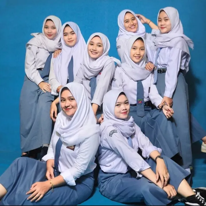 Hijab anak sekolah.segi empat anak sekolah.jilbab sekolah terbaru.hijab segi empat bella square ...