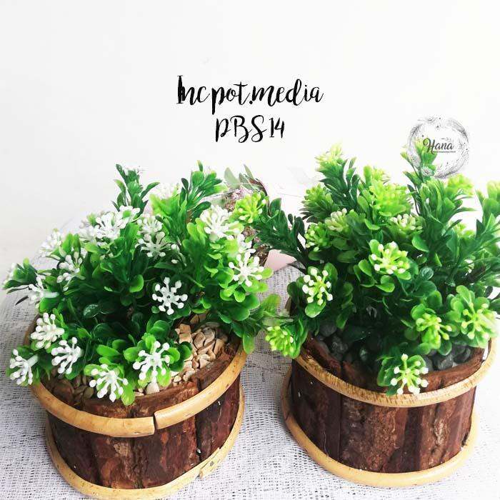 Bunga mini artificial dengan pot rustic kayu/bunga plastik | Lazada ...