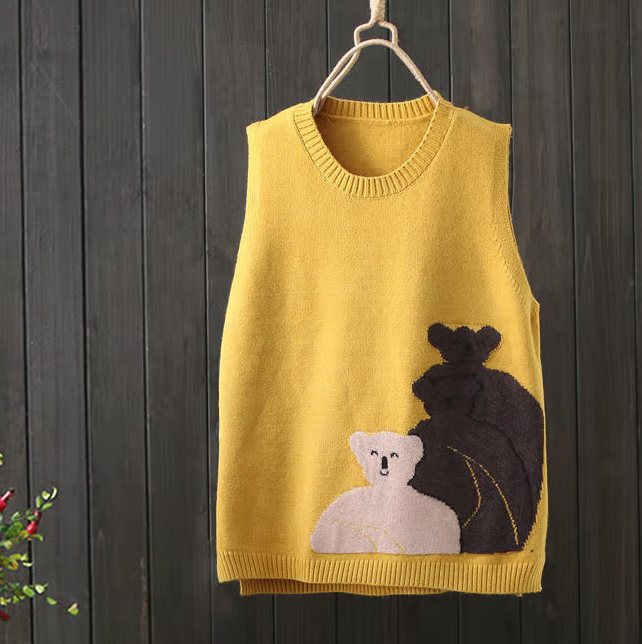 Ang bagong vest kababaihan niniting crewneck vest ay isinusuot sa isang ...