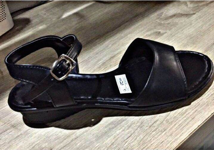 Sm /robinsons/savemore duty sandals for ladies with tahi | Lazada PH