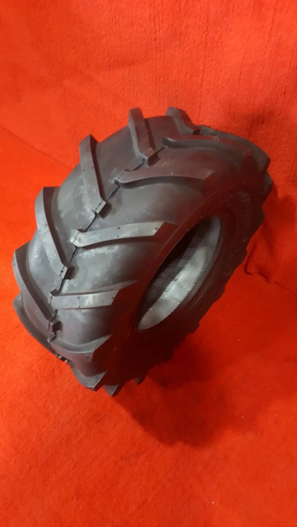 16*6.50-8 ยี่ห้อ deestone รุ่น D-407 ดอกรถไถสำหรับใส่รถ ATV และ utv ไม่ ...