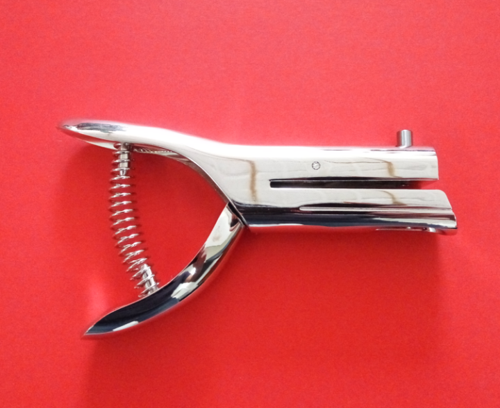 Single hole 3mm6mmVIP membership card hard card plastic bag tag PVC ...