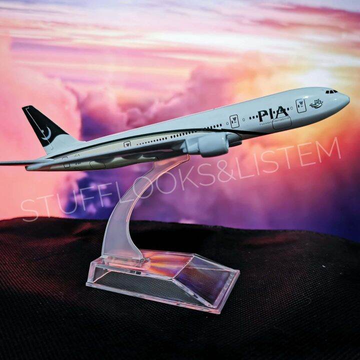 Diecast Airplane Model Garuda Pakistan Airlines PIA (15CM) 1:400 ...