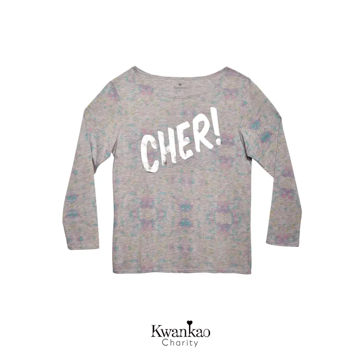 [Kwankao] Kwankao Charity x Ploy Chermarn (Grey) เสื้อยืดสีเทาแขนยาวฝอกลายเทคนิคพิเศษพร้อมพิมพ์ ...