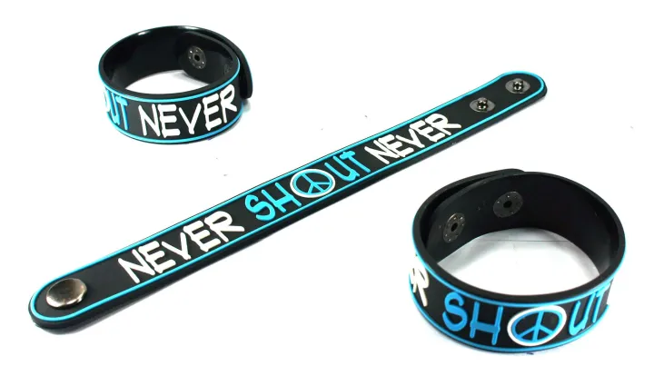 never shout never ริสแบนด์ Wristband สายรัดข้อมือ กำไล วงร็อค พังค์ อี ...